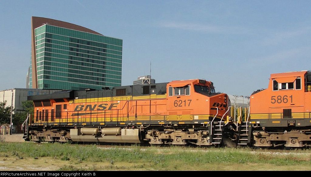 BNSF 6217